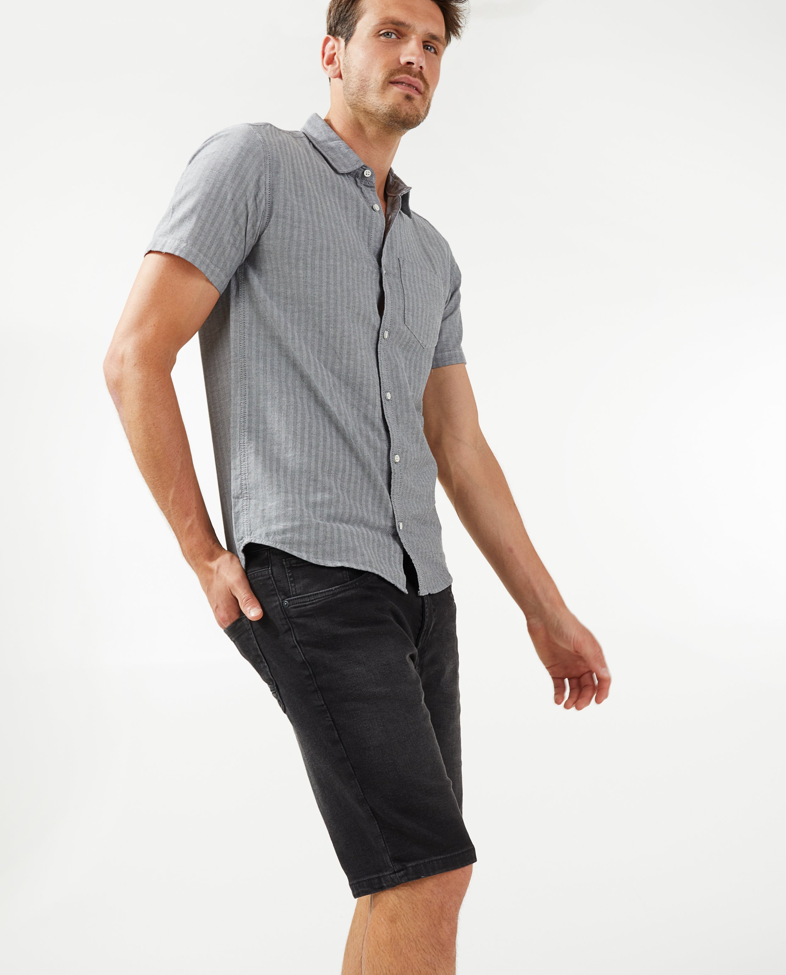 Zwarte short met slim fit OVS | JBC België België