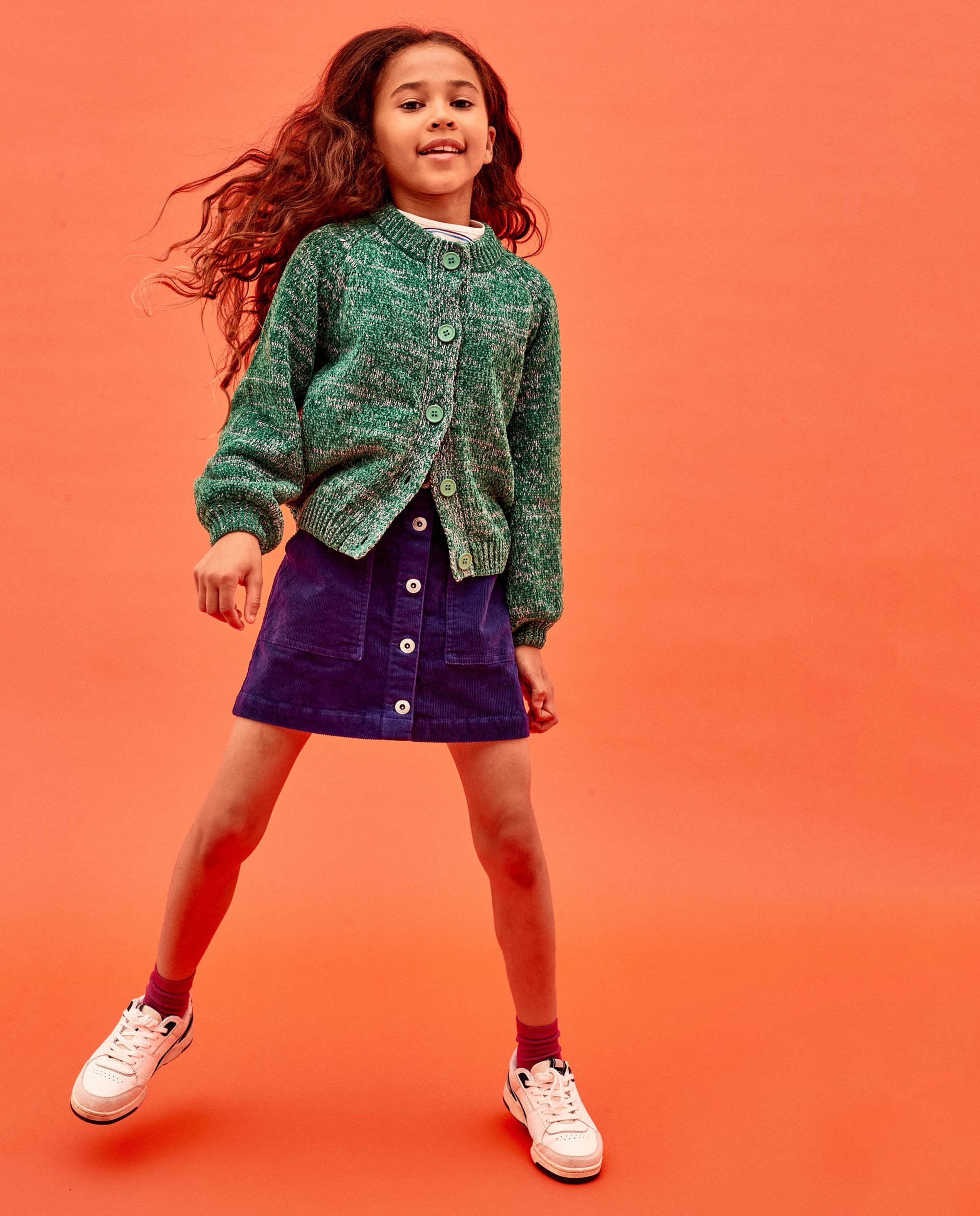 Paarse rok van ribfluweel