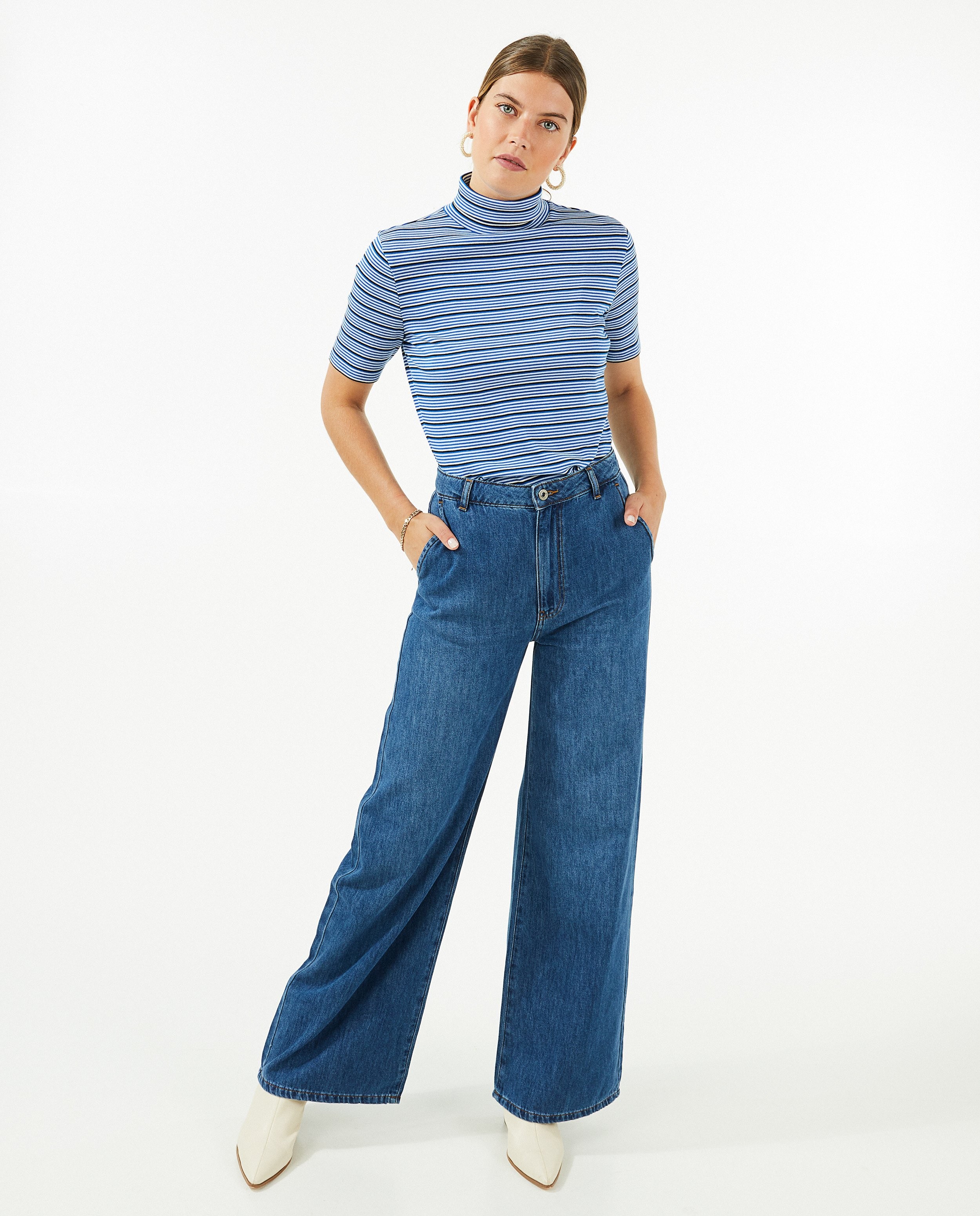 Blauwe jeans, wide leg fit Sora | JBC België